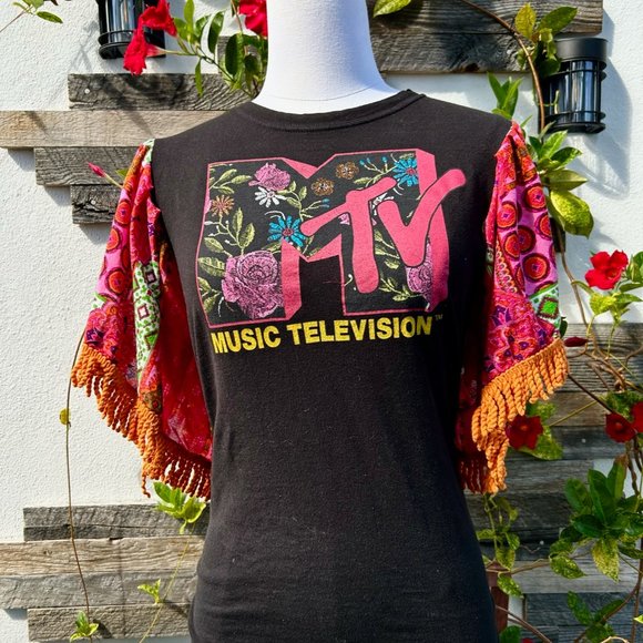 MTV | Tops | Mtv Vintage Remastered Tshirt | Poshmark